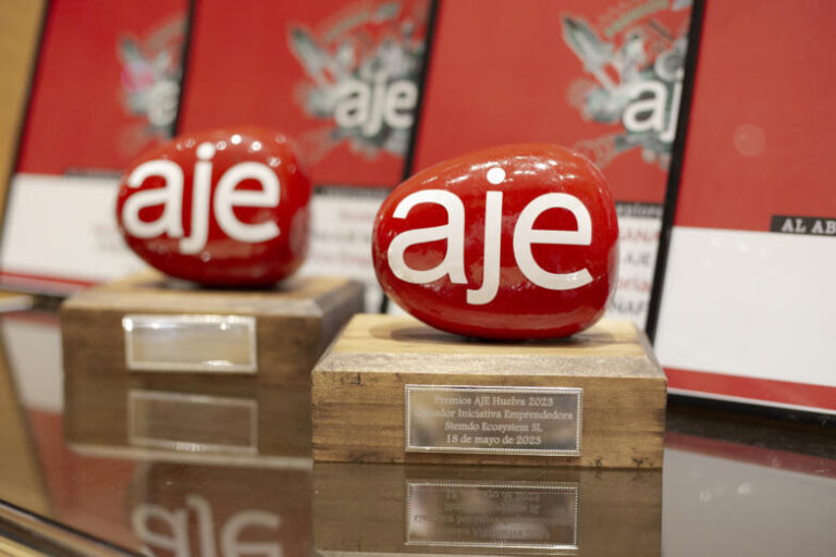 AJE Andalucía abre la edición 26 de sus premios al emprendimiento y la ...