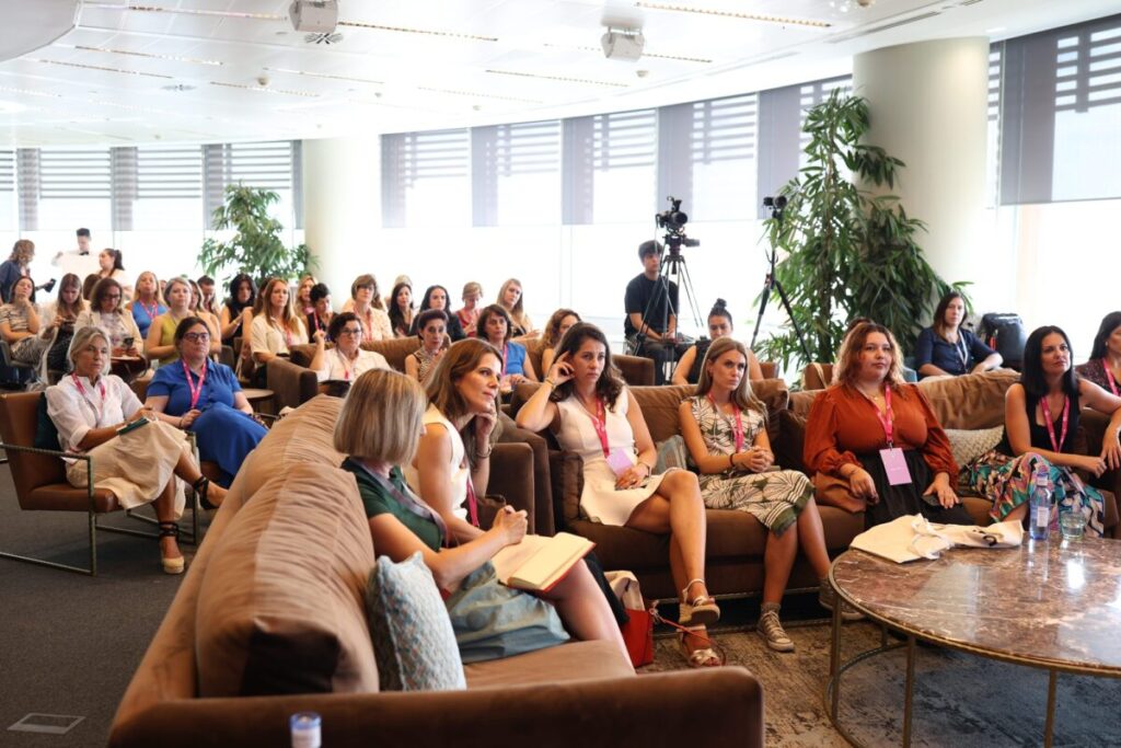 Vithas abre en Nervión su nuevo centro médico con 27 especialidades ...