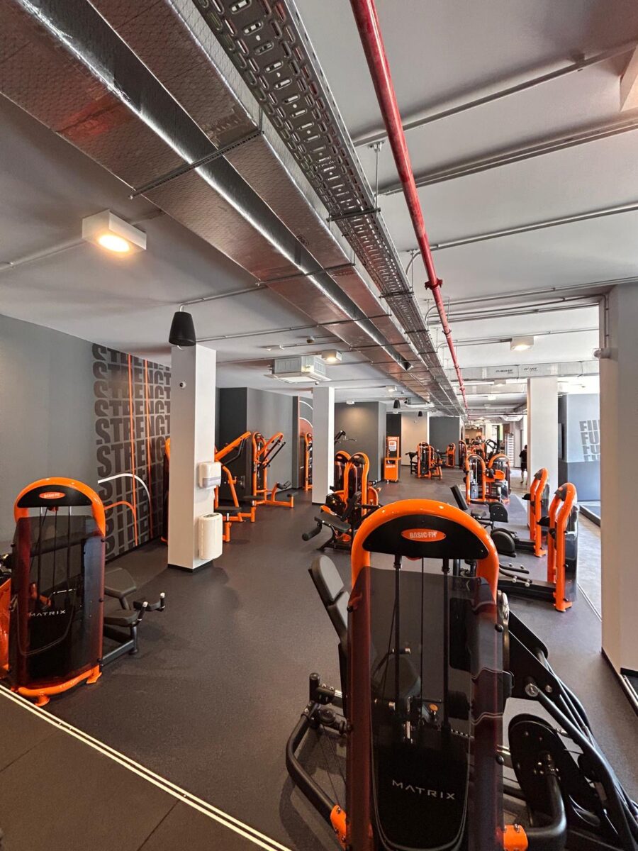 Basic-Fit abre dos nuevos gimnasios en Sevilla y Oviedo, y refuerza su ...